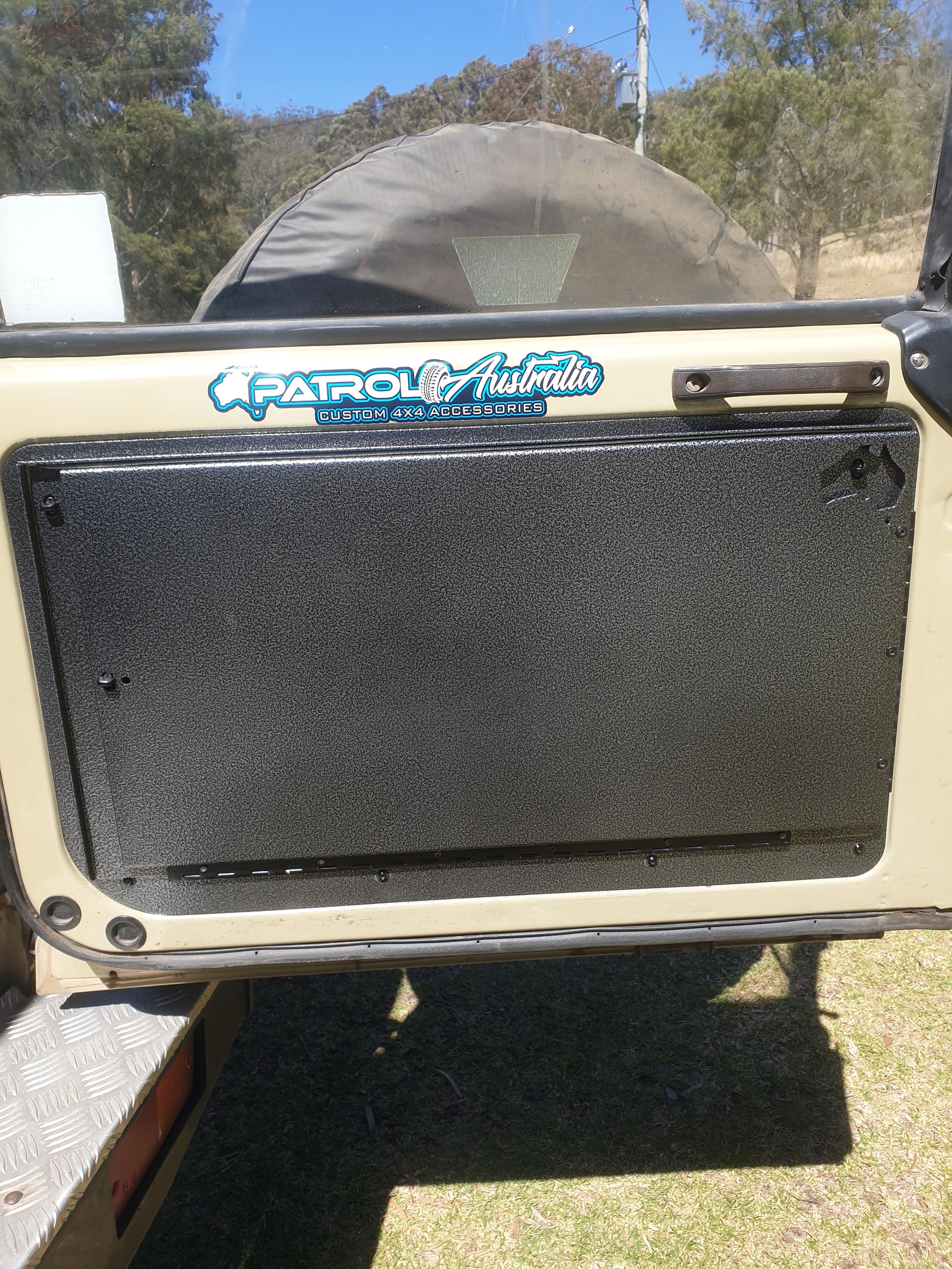 Toyota 75-78 Series Troopy Stainless Steel Deluxe Barn Door Tables ...